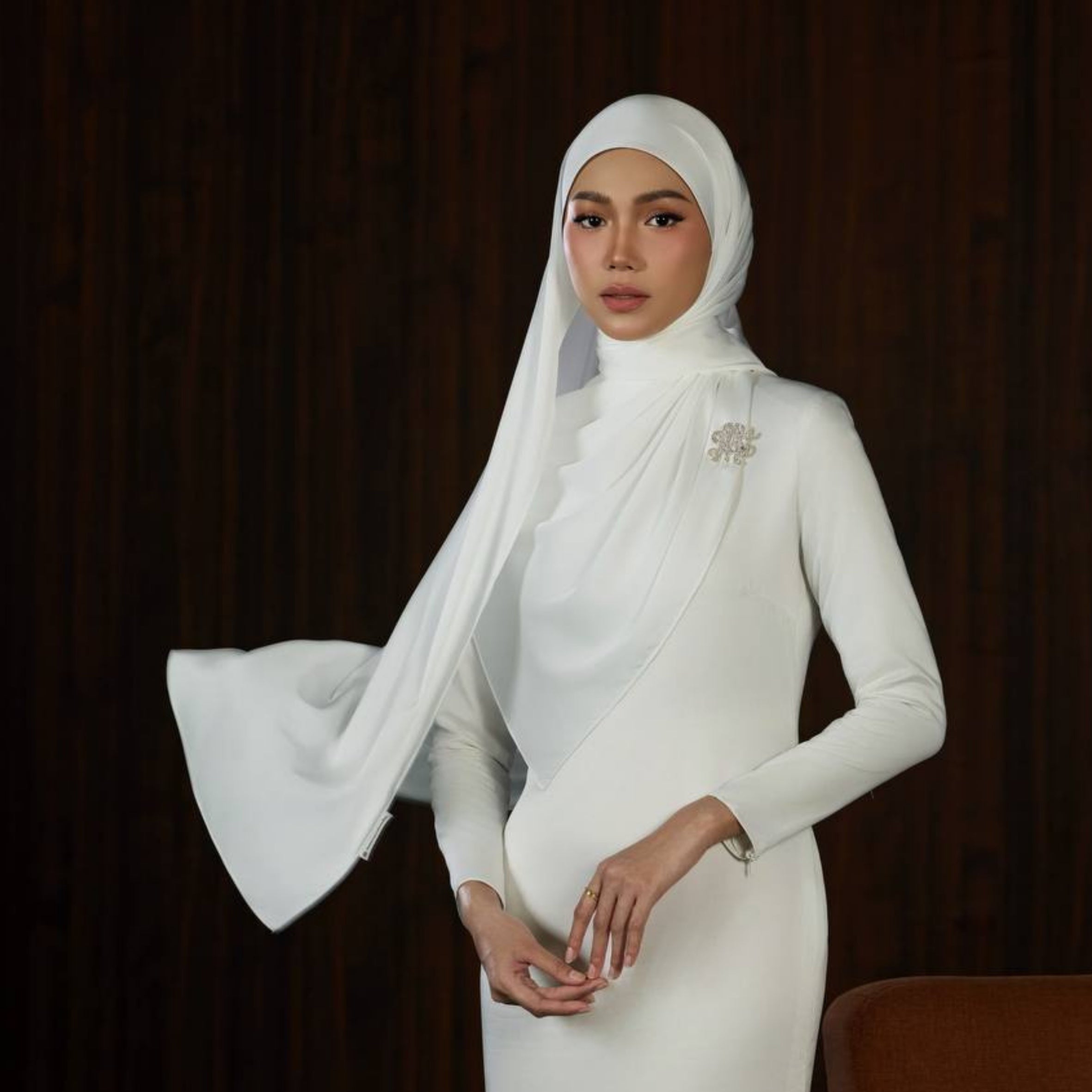 LODRA - BRILLIANT WHITE – Moonandstella